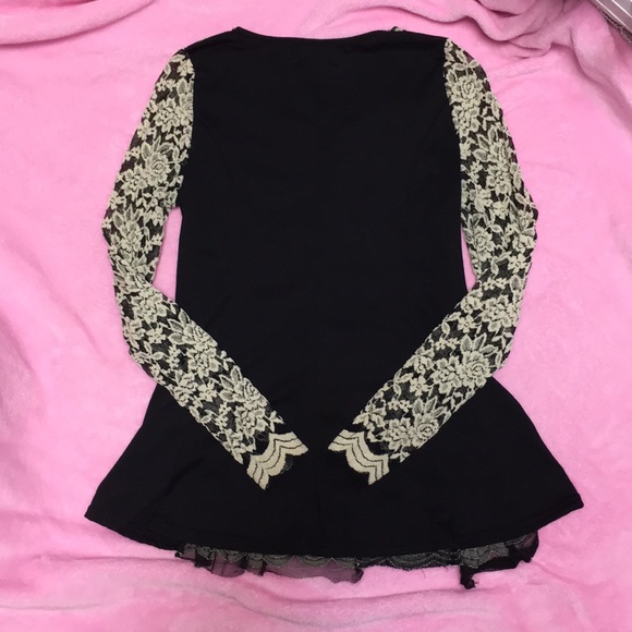 Shang Ya | Tops | Cute Black And Net Top Long Sleeves | Poshmark